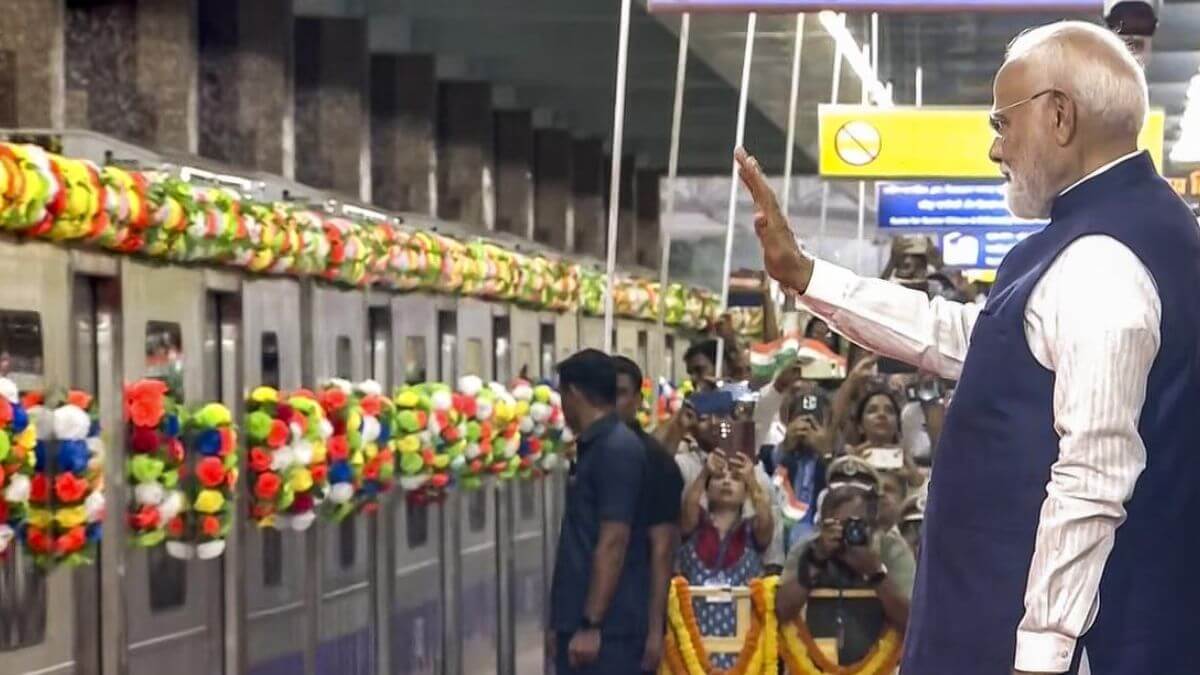 Kolkata Development Projects 2025: PM Modi Inaugurates ₹5200 Crore ...